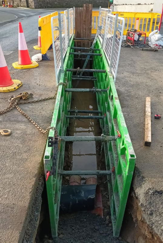 Aluminium Trench Shield / Trench Box for Trench Shoring - LITE guard ...
